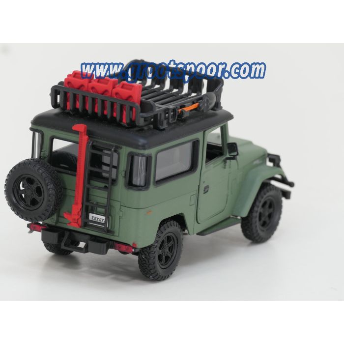 GSDCCmax 00079137gn 1974 Toyota FJ40 hard top off Road Version with ...