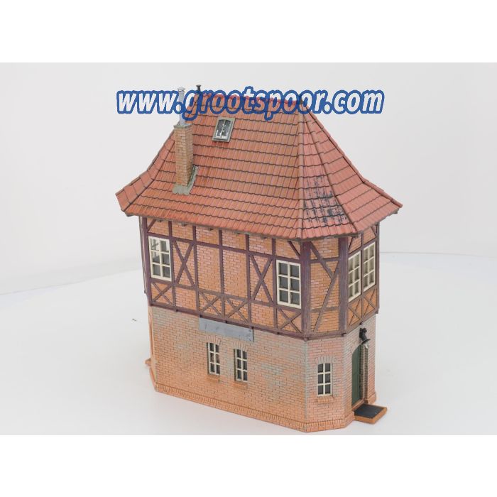 POLA 330915 Stellwerk Gebouwd model, Verlichting | grootspoor.com
